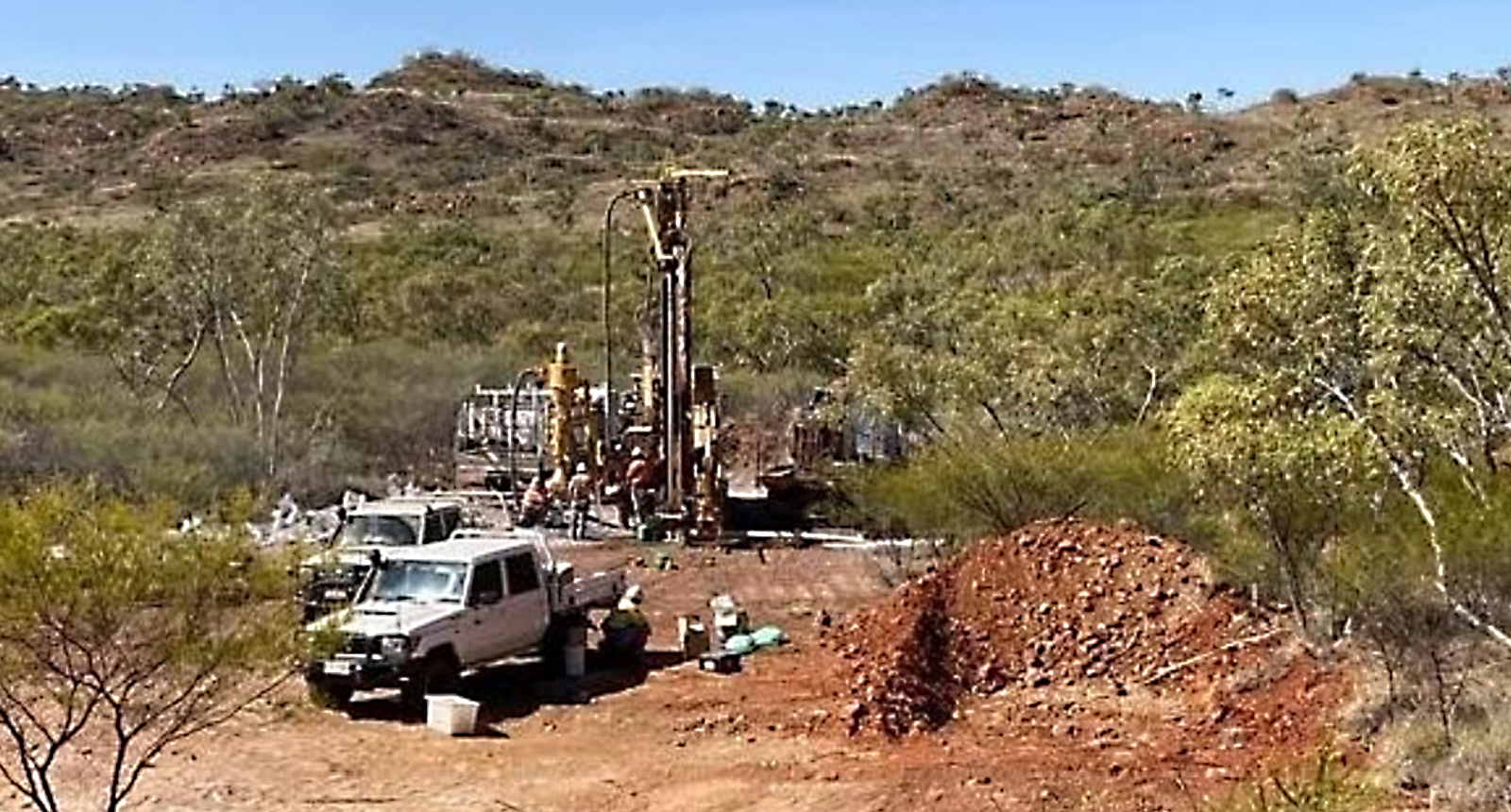 Cooper chases copper host at King Solomon